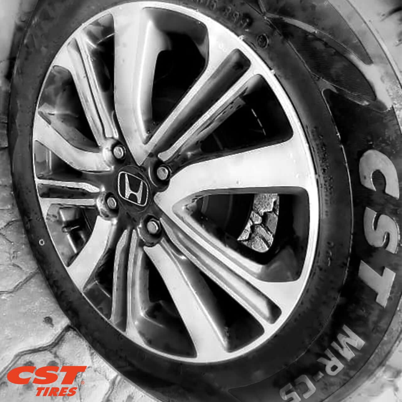 Honda City equipped with CST Marquis MR-C5 tires (185/65R15 MR-C5 88H ...